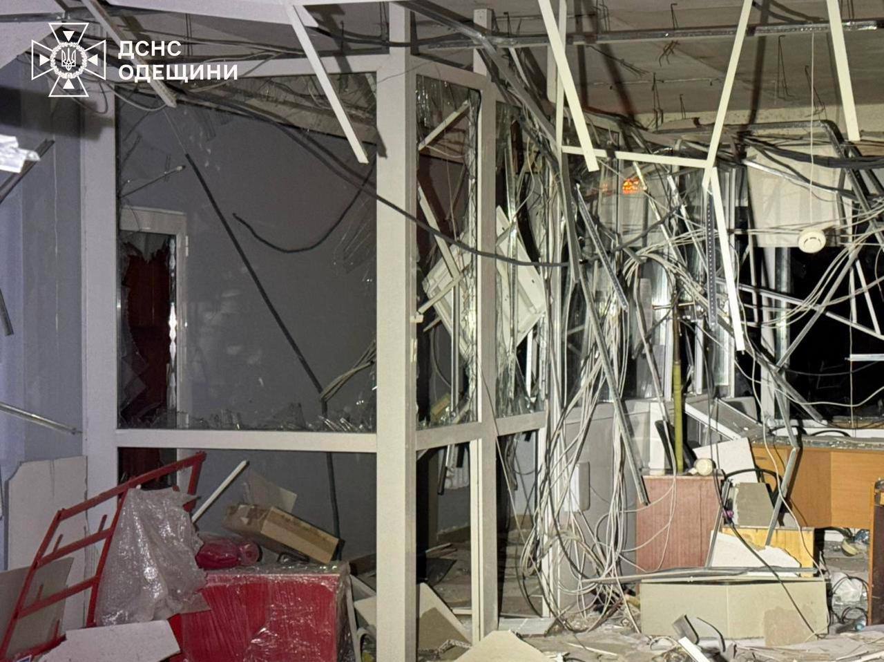 Різдво під вогнем: вночі російські окупанти знову атакували енергетику ...